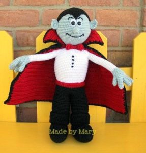 Halloween Vampire Crochet Patterns! - AmVaBe Crochet