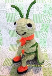 Amigurumi Grasshopper Crochet Pattern Roundup! - AmVaBe Crochet